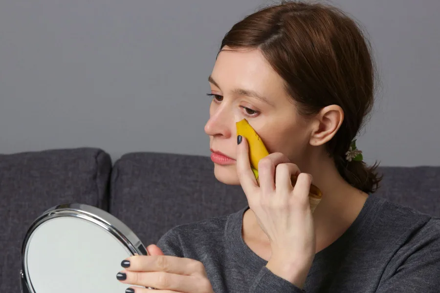 Here’s what rubbing banana peel on your face does for your skin | BBC ...